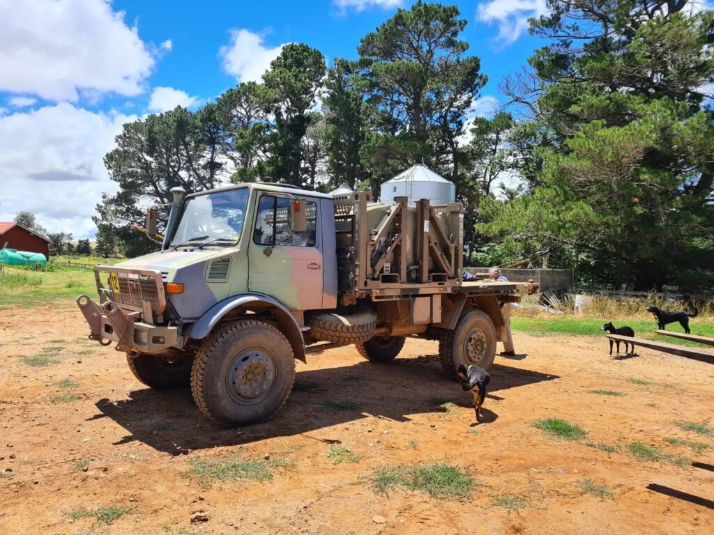 Home | Aust. Ex-Military Unimogs