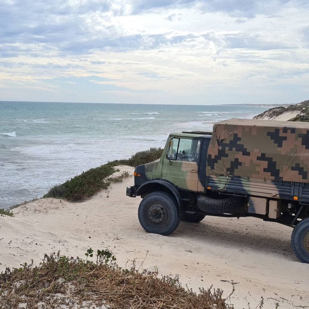 Cargo | Aust. Ex-Military Unimogs