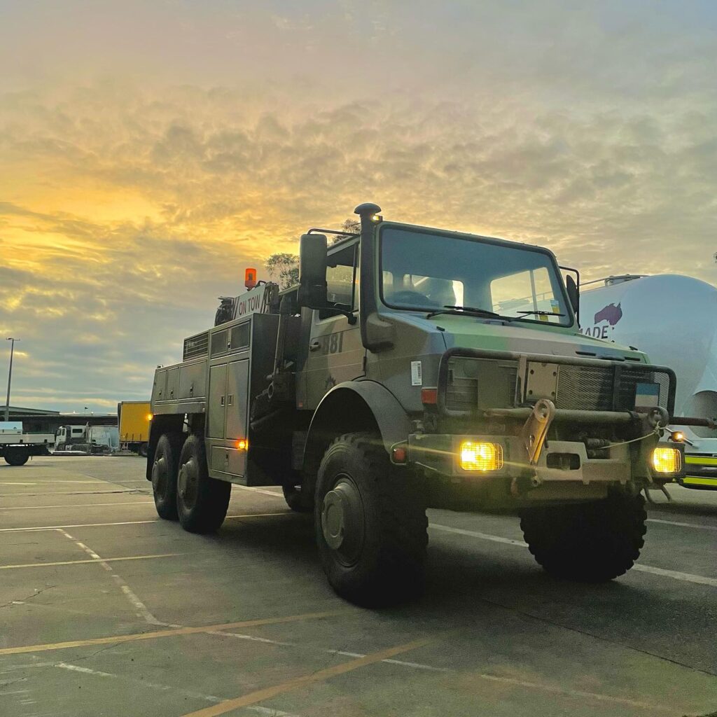 Wrecker | Aust. Ex-Military Unimogs